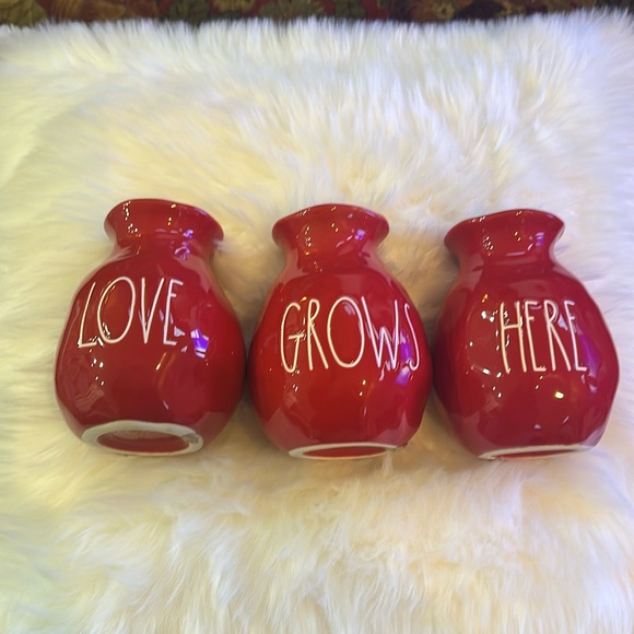 Rae Dunn | Accents | Rae Dunn Love Grows Here Red Vases Set Of 3 | Poshmark